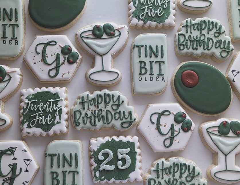 Tini Bit Older- 1 Dozen – MSO Cookies + Cakes